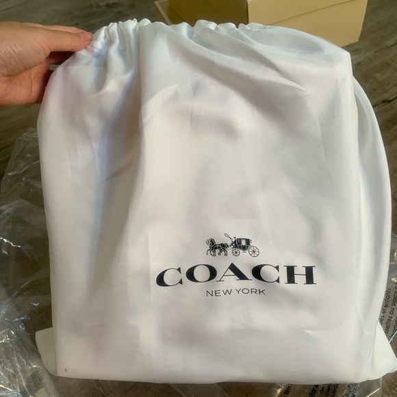 Coach | Bags | New Coach Charlie Bucket 5520 Polished Pebble Leather ...